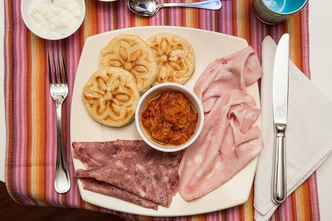 Cesarine: Dining & Cooking Demo at Local's Home in Bologna - The Itinerary: How the Experience Unfolds