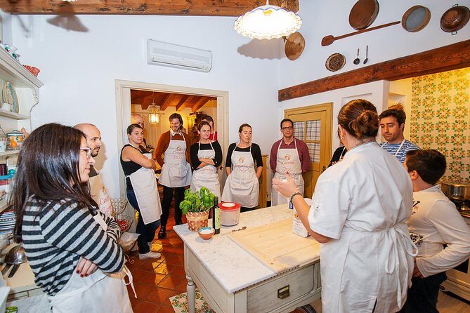 Cesarine: Market Tour & Cooking Class at Local's Home in Lucca - FAQs