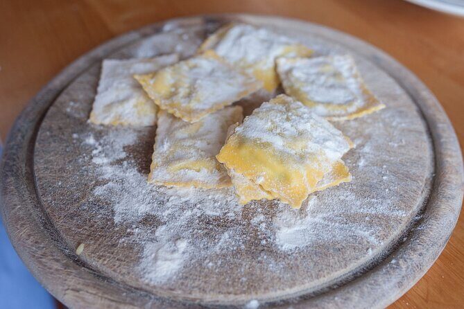Cesarine: Pasta & Tiramisu Class at Local's Home in Verona - Key Points