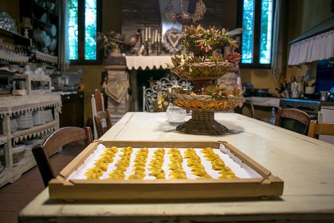 Cesarine: Small group Pasta and Tiramisu class in Modena - Practical Tips for Your Visit