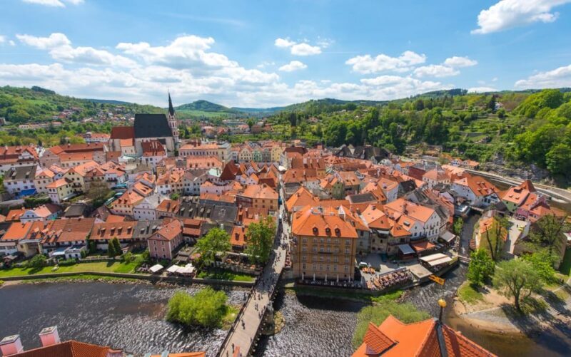 Cesky Krumlov: Insta-Perfect Walk with a Local - Who Should Consider This Tour?