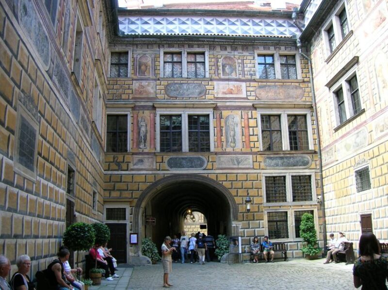 Cesky Krumlov Private Day Trip from Prague - Who Is This Tour Best For?