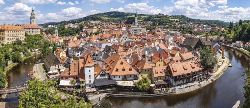 Cesky Krumlov: Private Walking Tour - Who Should Consider This Tour?