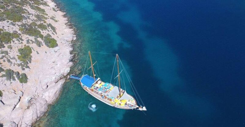 Cesme: Small Group Boat Tour with Open Buffet Lunch - Key Points