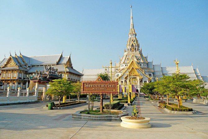 Chachoengsao One Day Trip from Bangkok : Historic Market and Buddhist Temples - Practical Details and How to Make the Most of It