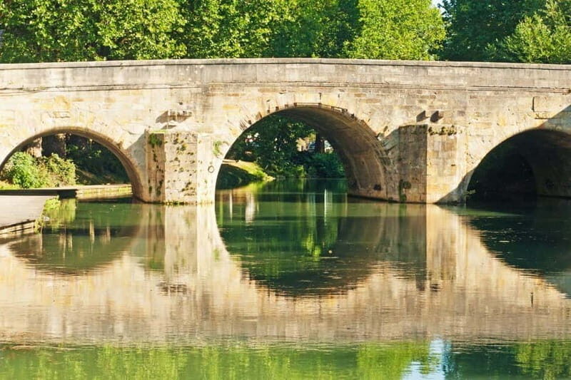 Châlons-en-Champagne luxury tours with private chauffeur - Exploring the Details of the Châlons-en-Champagne Chauffeur Tour