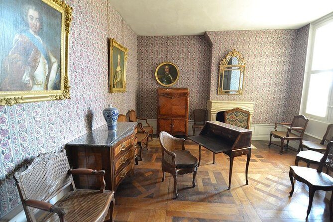 Chambord Castle: Private Guided Walking Tour - Frequently Asked Questions