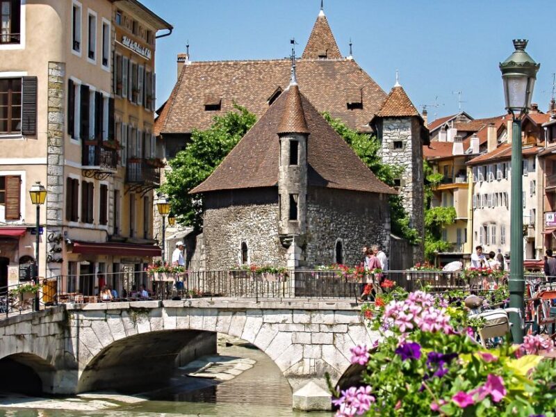 Chamonix Mont-Blanc and Annecy Sightseeing Trip - FAQs