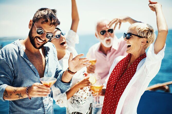 Champagne and Lobster Snorkeling Cruise - Who Is This Tour Best For?