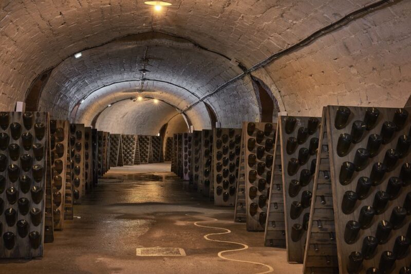 Champagne: Canard-Duchêne Champagne House Tour - The Sum Up: A Realistic, Enjoyable Champagne Tour