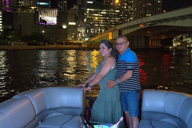 Champagne City Lights Boat Tour with Photoshoot - Introduction