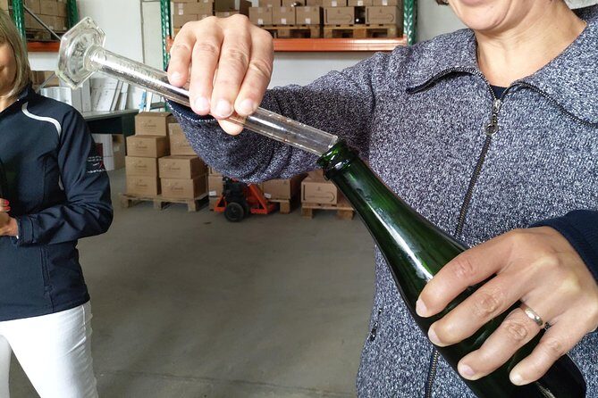 Champagne Lamiable: Make your own Champage bottle ! - FAQ