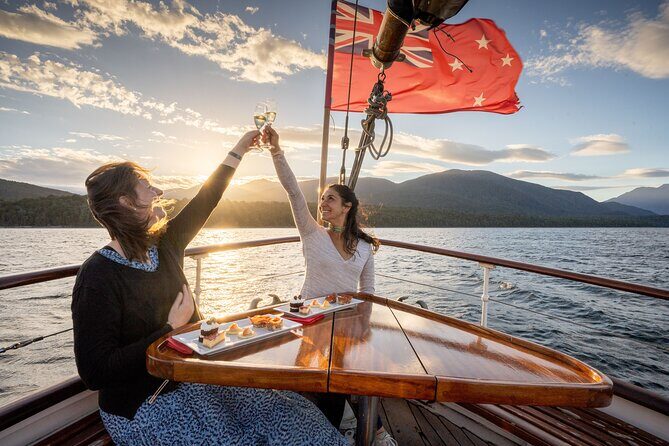 Champagne Sightseeing Cruise on Lake Te Anau - The Itinerary and Its Charm