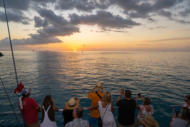Champagne Sunset Catamaran Cruise in Key West - Tips for making the most of your cruise