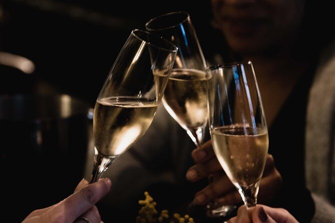 Champagne Tasting in Paris - A Closer Look at the Champagne Tasting Experience