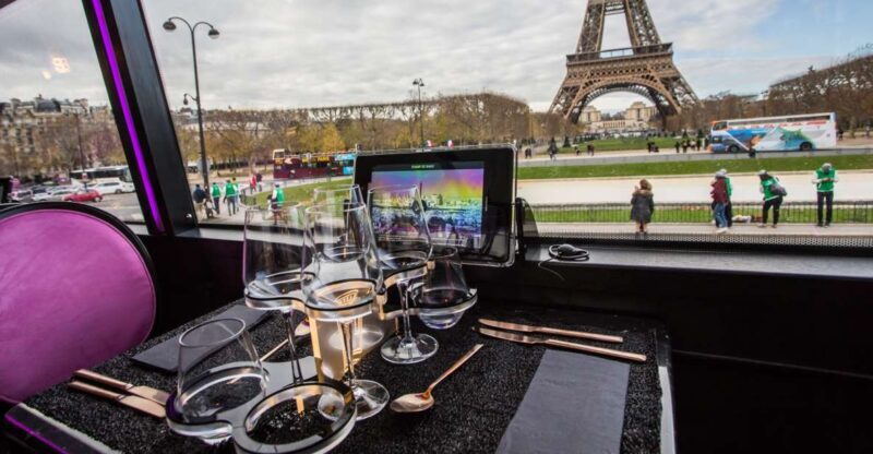 Champs Elysées Bus Toqué Lunch w/ a Glass of Champagne - Who Should Consider This Tour?