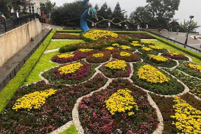 CHAN MAY or TIEN SA Port to GOLDEN BRIDGE BA NA & MARBLE MOUNTAIN - Who Will Find This Tour Most Useful?