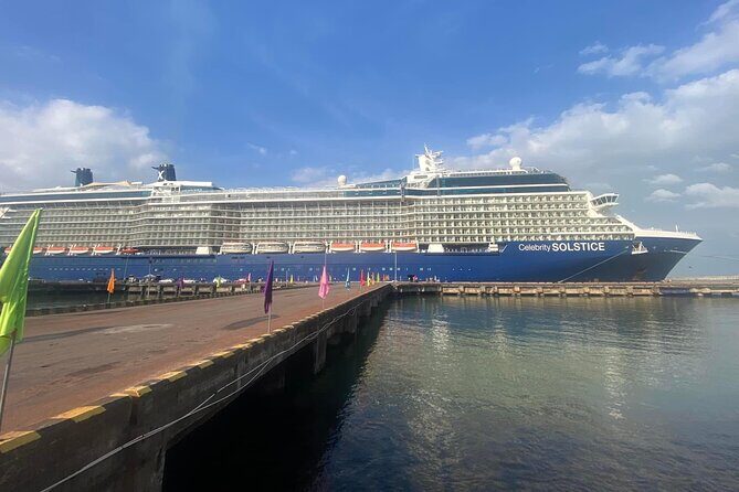 Chan May Port: Private Car to Hoi An/or Golden Bridge/or Hue - Key Points