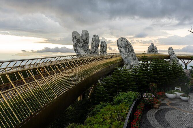 Chan May Port To Golden Bridge or Hoi An By Private Car - Authentic Perspectives from Travelers