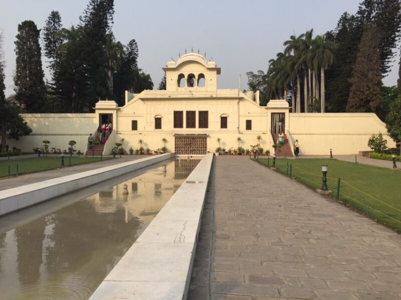 Chandigarh 01 Day Tour - Exploring Chandigarh: A Modern City with a Creative Heart