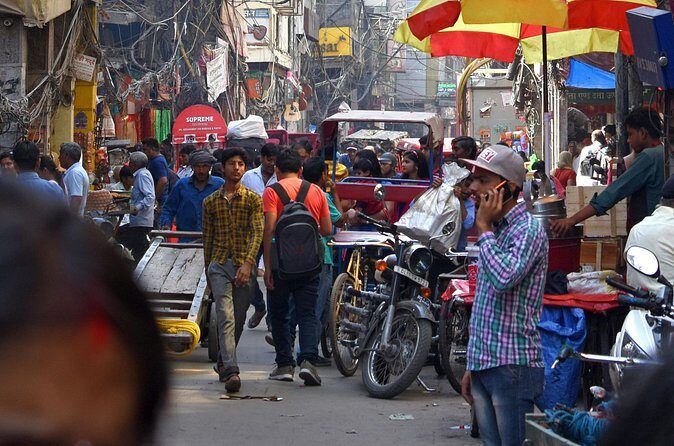 Chandni Chowk Shopping Tour with Pickup and Drop Off - Exploring Delhi’s Heart: The Chandni Chowk Market