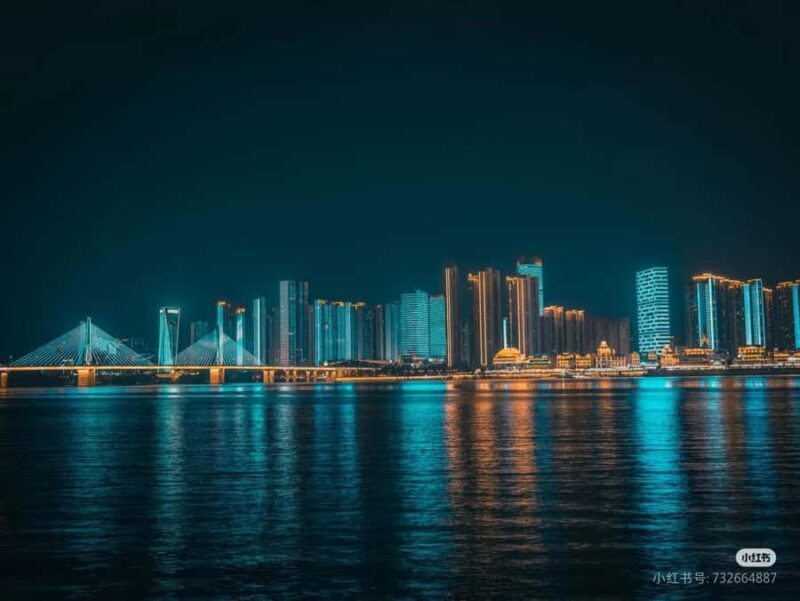 Changsha: Guided City Tour with Yuelu Mountain Hike - Practical Details and What to Expect