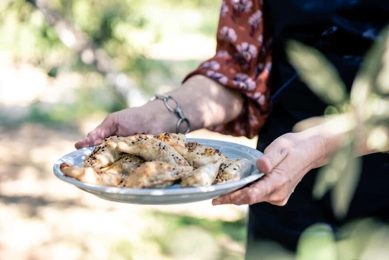 Chania: Olive Oil Tasting & Cooking Class at Metohi Istoria - The Atmosphere and Overall Vibe