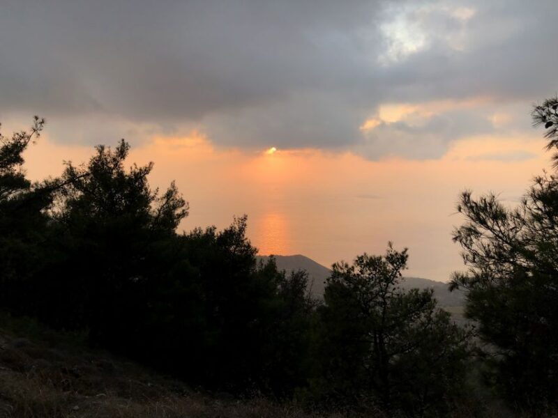 Chania Premium Sunset Safari Tour - Dining and Relaxation in a Family-Owned Tavern