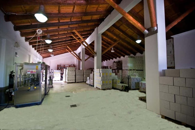 Chania: Pure Cretan Olive Oil, Wine, & Beer Experience - Who Should Consider This Tour?