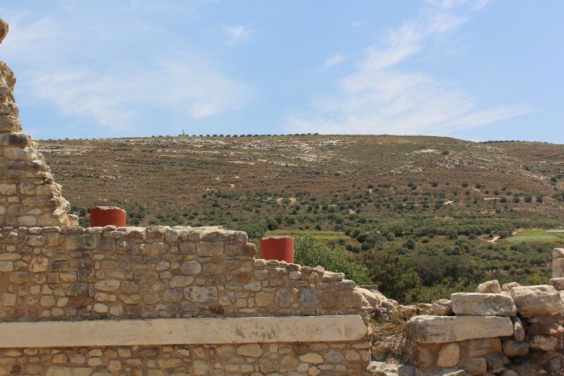 Chania to Knossos Palace- Heraklion City Private Guided Tour - A Stroll Through Heraklion: Old City & Port