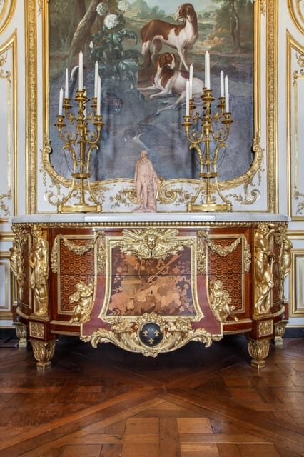 Chantilly: The Very Rich Hours of the Duke of Berry Exhibit - Key Points