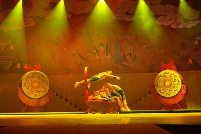 Chaoyang Theater Beijing Acrobatic Show Tickets With Option - Introduction: A Night of Chinese Acrobatics in Beijing