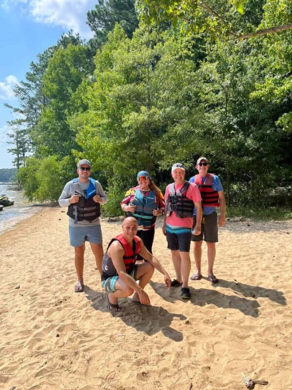 Chapel Hill : Lake Jordan Paddle Board Rental - An In-Depth Look at the Experience