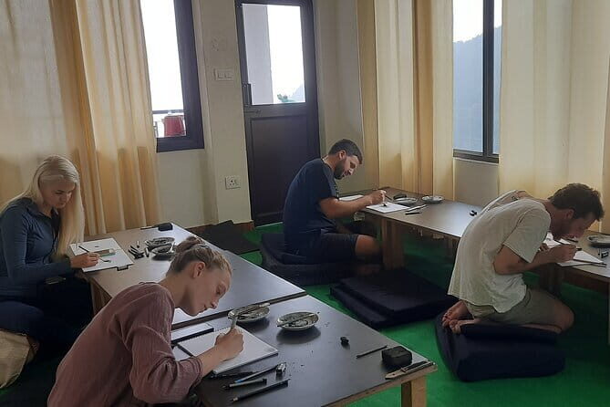 Charcoal Painting Workshop - An In-Depth Look at This Charcoal Painting Workshop