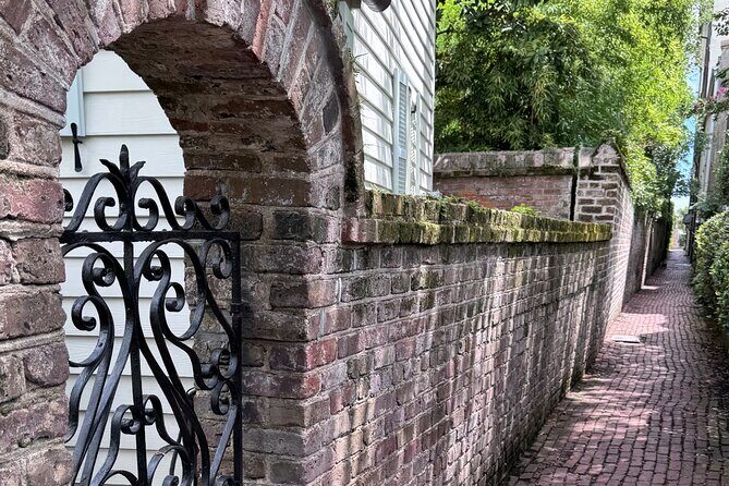 Charleston Signature History Walking Tour: Explore the Past - Authenticity and Personal Touch