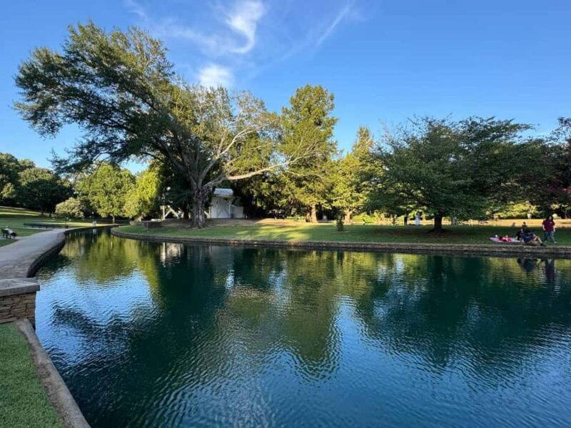 Charlotte: Guided Walking Tour - A Deeper Look at the Tour Experience