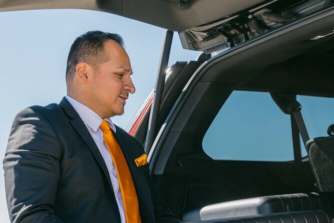 Charlotte Round Trip Chauffeur Driven Airport Transport - The Actual Ride Experience: What to Expect