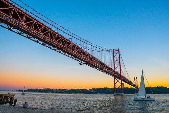 Charms of Lisbon: Alfama Tapas Tour & Sunset Sailing with Wine - Transition to the Tagus River: A Sunset Sail