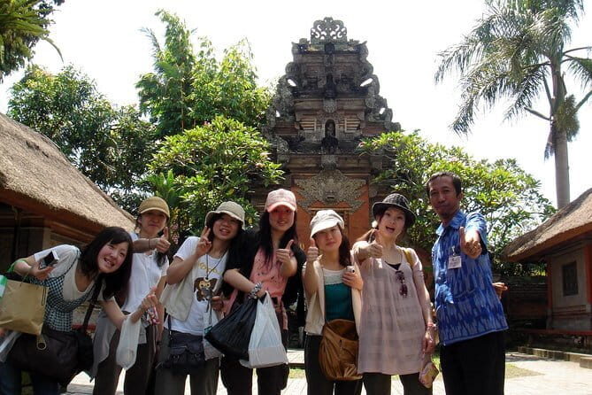 Charter a car with driver in Bali - A Deep Dive into the Bali Car Charter Experience