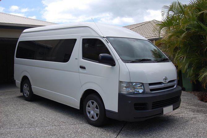Charter Minivan Hi-Ace (14 seater) with Driver at Bali- 10 Hours Usage - Introduction