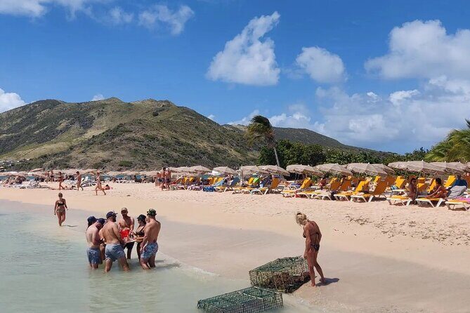 Charter our boat is a private power boat charter. - A Close Look at the Tour Experience