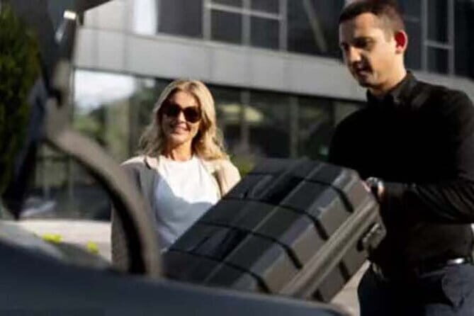 Chartered Transfer Vehicle in Shanghai - An In-Depth Look at the Chartered Transfer Service in Shanghai