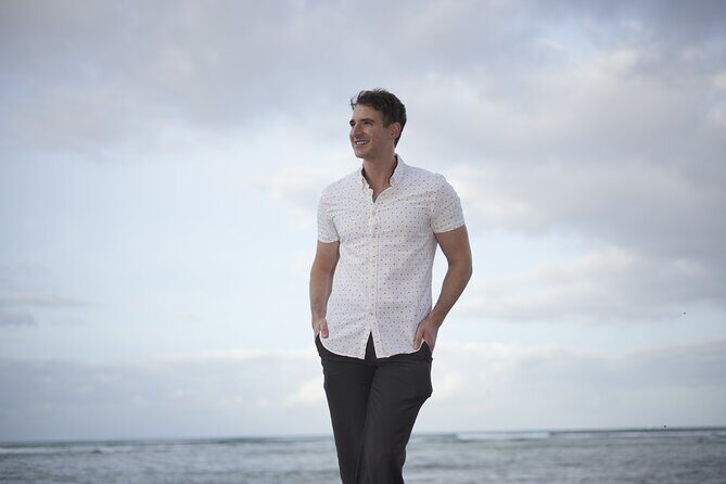 Chasing Light Treading Waves Coastal Shots Through the Lens - Key Points