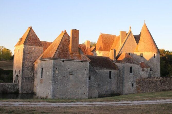 Château de Buranlure 1000 Years of History Heritage and Oenology - Introduction
