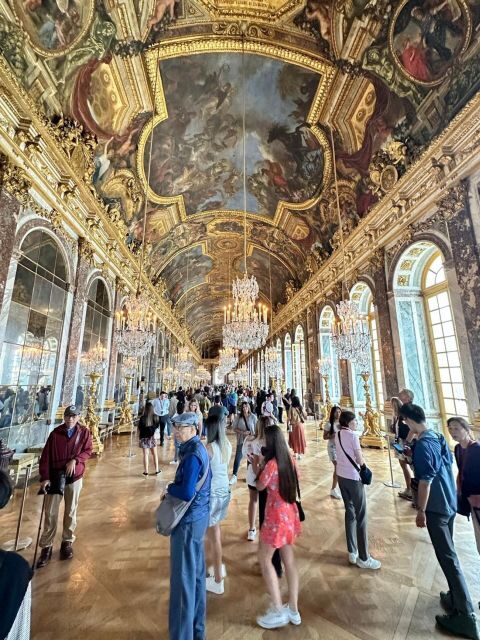 Chateau de Fontainebleau & Chateau de Versailles - Experiencing the Grandeur of France’s Royal Heritage: Fontainebleau & Versailles