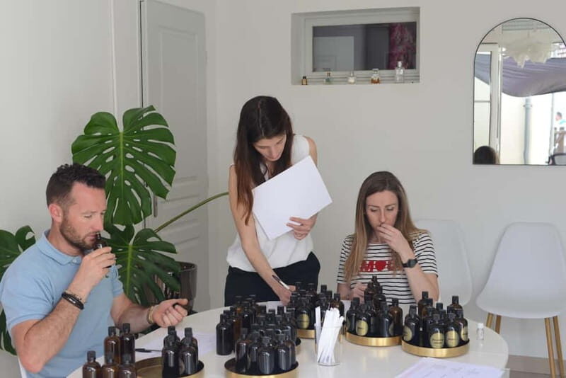 Châtelaillon-Plage and surroundings: Perfume creation workshop - An engaging introduction to perfume in Châtelaillon-Plage