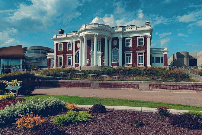 Chattanooga: City Trolley Tour with Coker Automotive Museum visit - Frequently Asked Questions