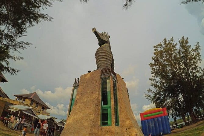 Chauffeur Driven Standard Van - Exploring Miri on Your Terms: The Itinerary in Detail