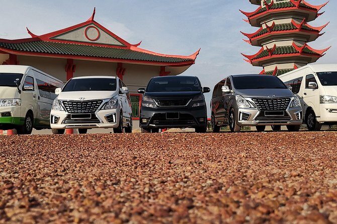 Chauffeur: Fraser's Hill to Singapore Van Transfer - The Border Crossing and Singapore Arrival