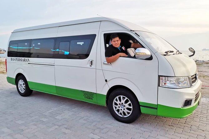 Chauffeur: Johor Bahru to Kuantan Transfer [Van] - FAQ